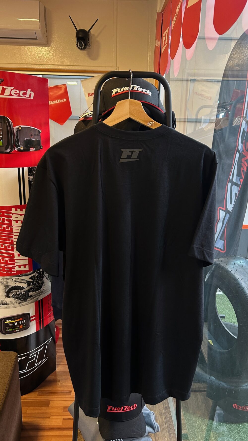 Polera FuelTech Logo Carbono - FSport